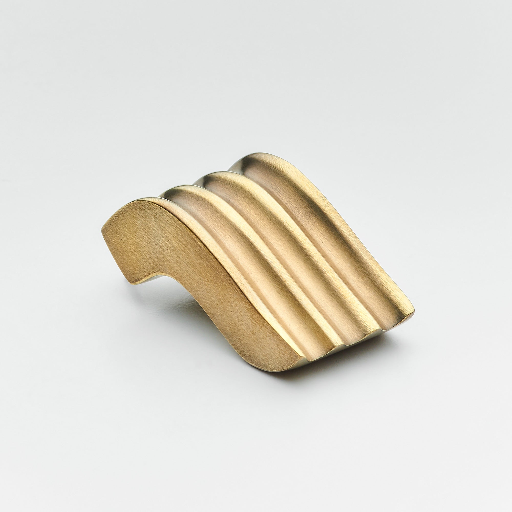 Palladio Cabinet Finger Pull – Henry Blake