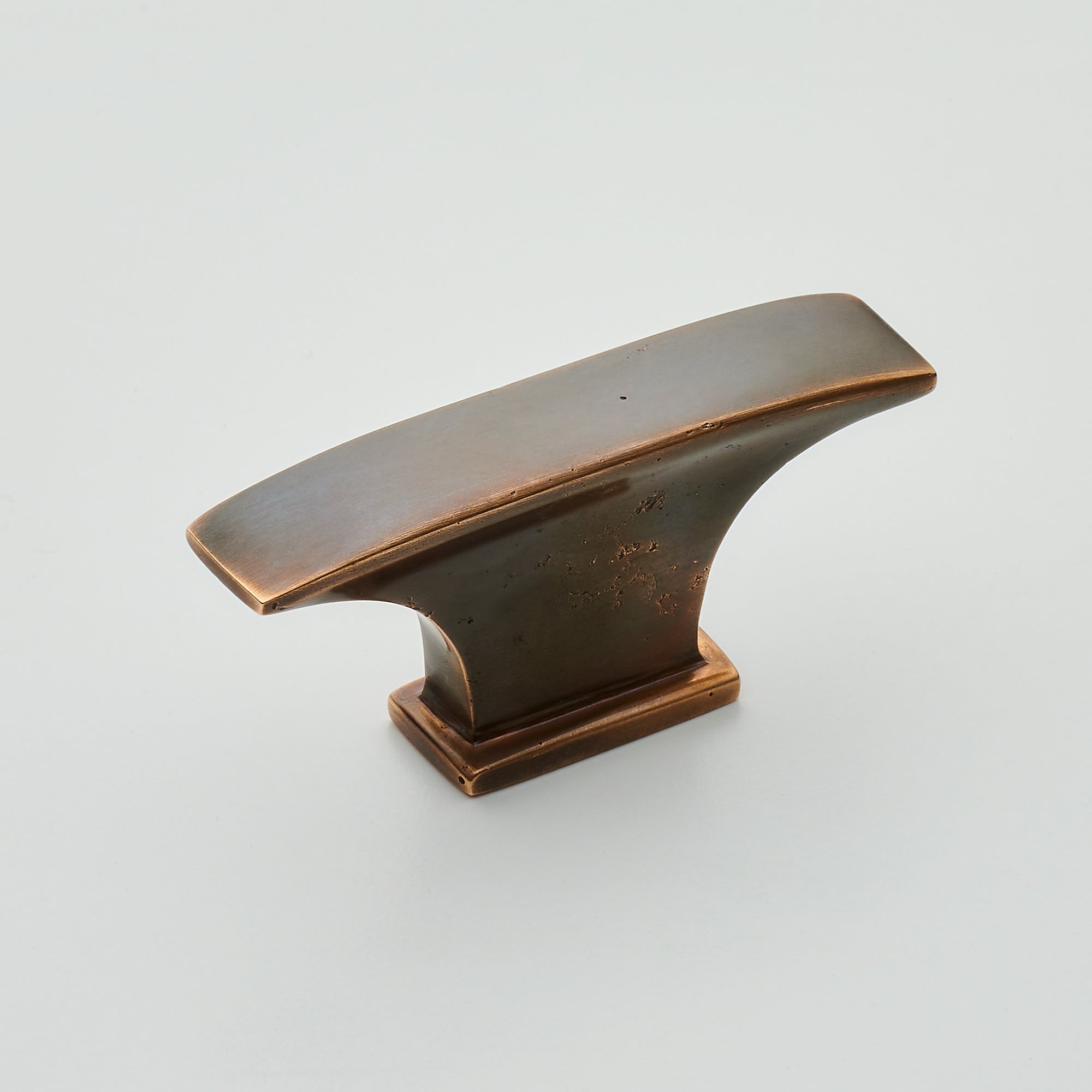 Darwin Bronze Lautner Cabinet Knob – Henry Blake