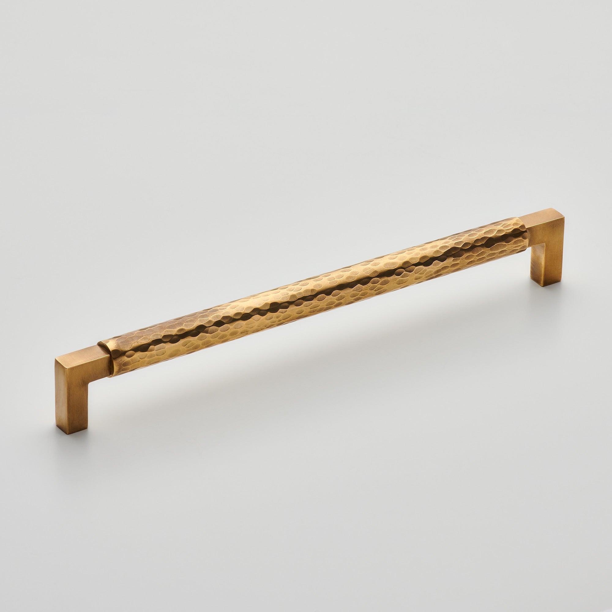 Henry Blake | Luxury Brass Cabinet & Door Hardware