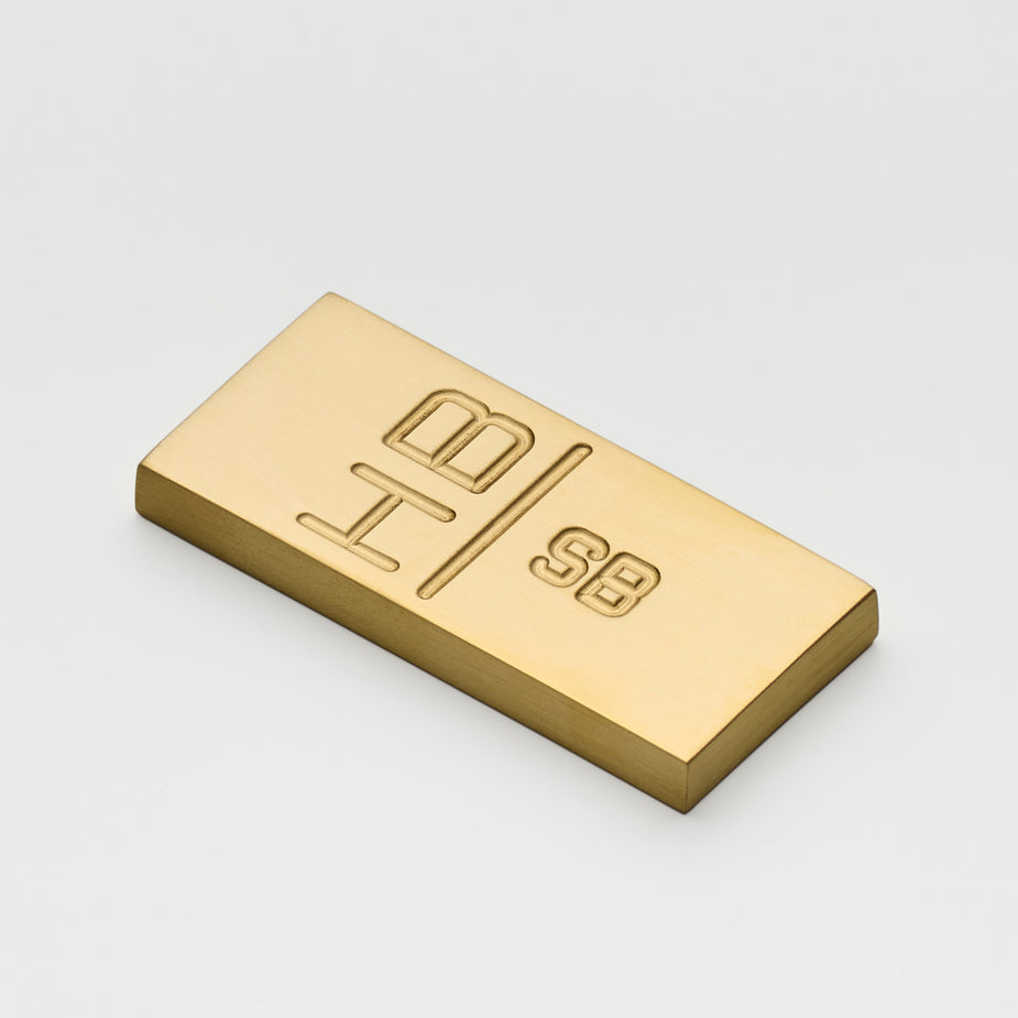 Sample Finish Chip – Henry Blake