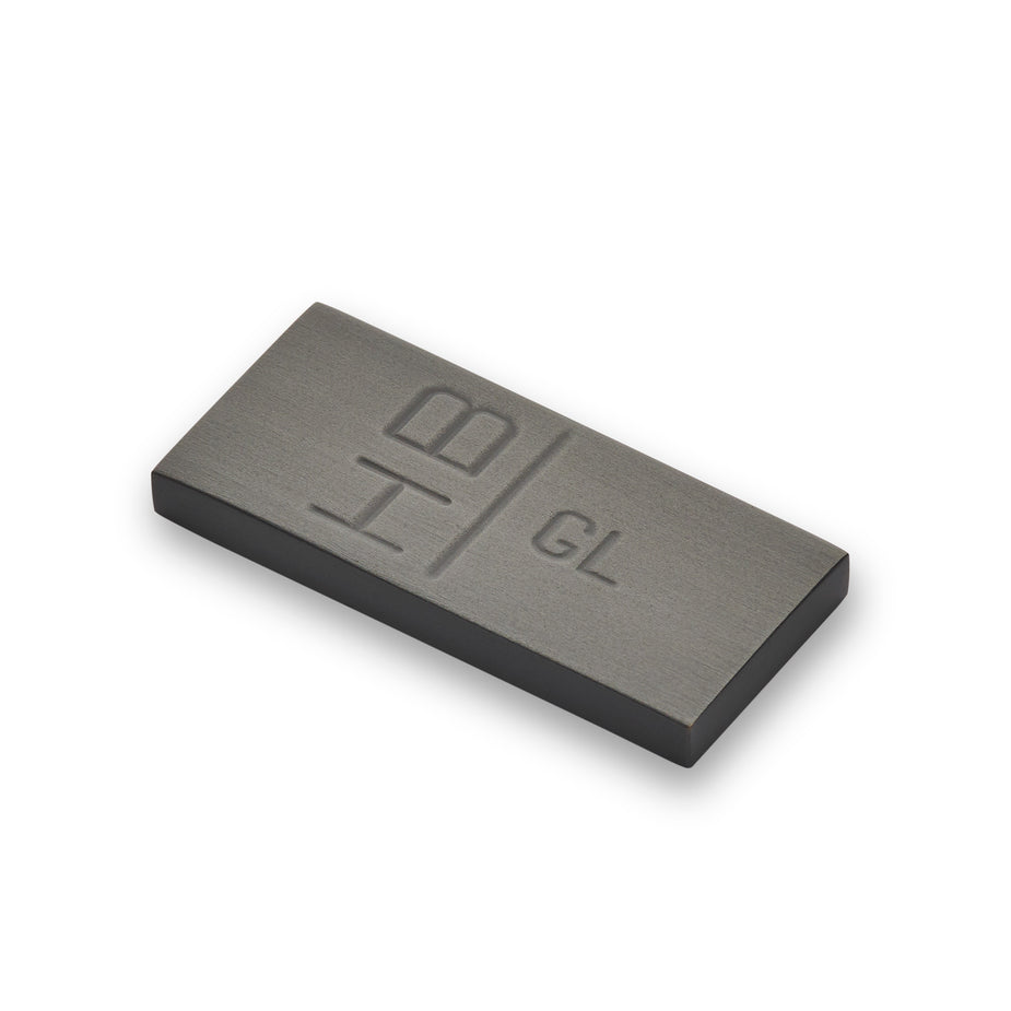 Sample Finish Chip – Henry Blake